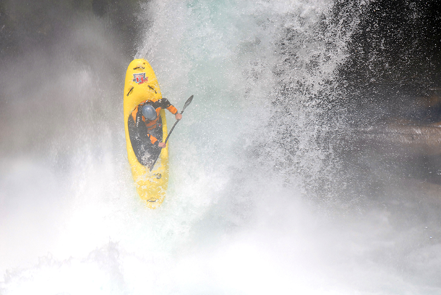 One stroke - My kayaking misadventure on the Little White Salmon